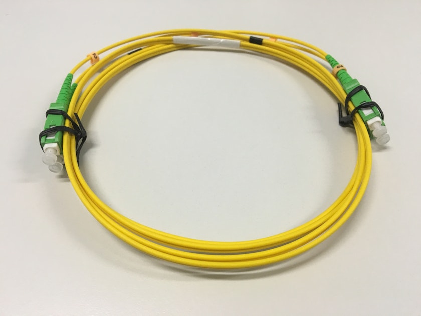 BCC SOLUTIONS CONNECTING CABLE-FIBRE DPX SM OS2 SC-APC/SC-APC/5m(E ...