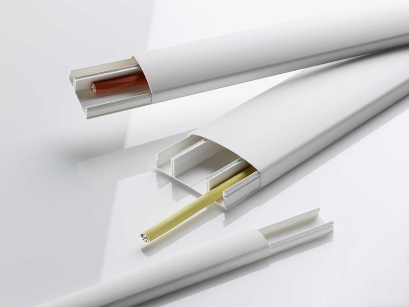 REHAU INSTALLATION TRUNKING DECORA 20X54 VS WHITE | Cable Trunking ...